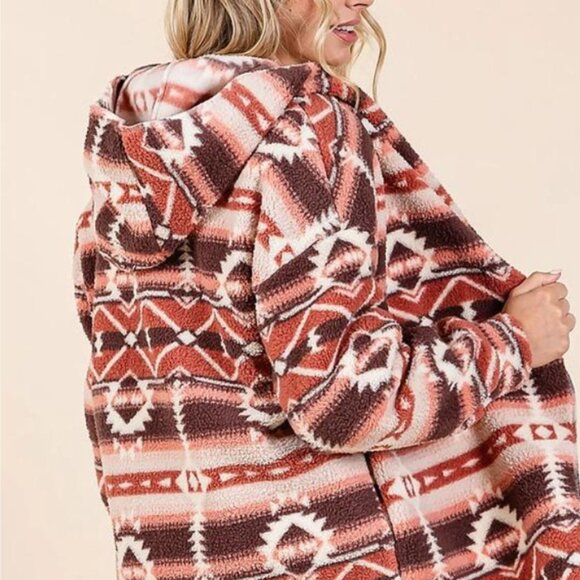 ROUSSEAU | Jackets & Coats | Aztec Tribal Print Hooded Oversize Fleece ...